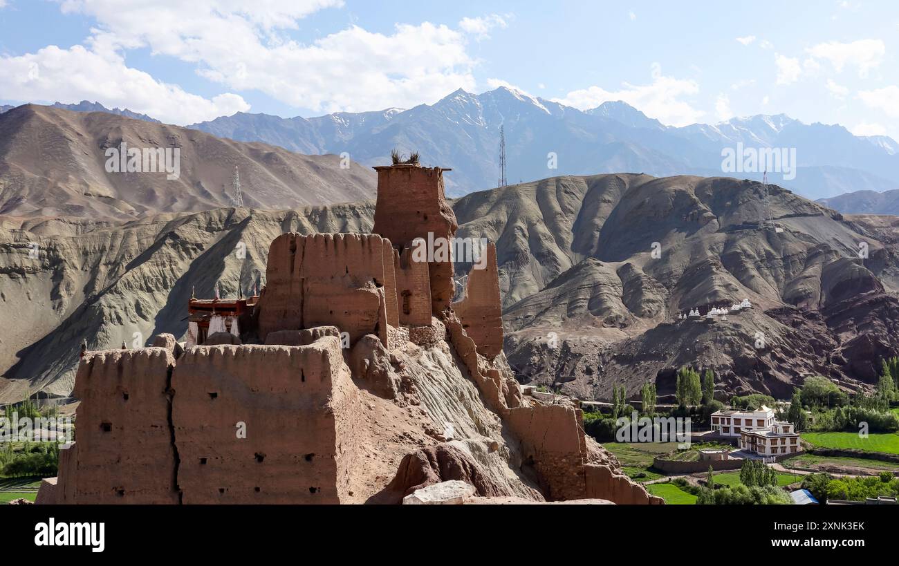 Late 17th century monastery hi-res stock photography and images - Alamy