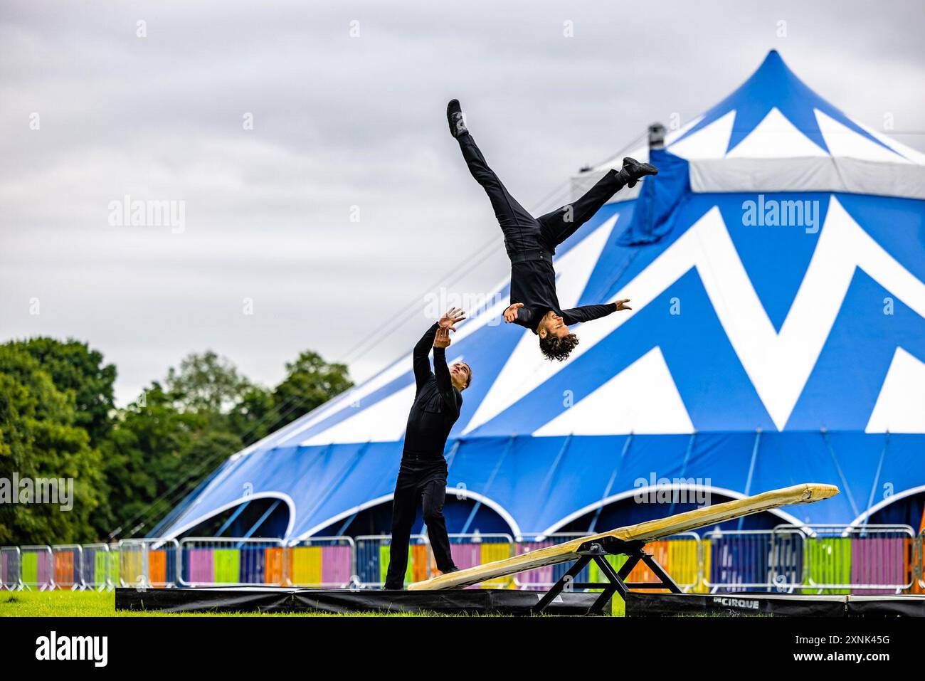 Cirquework hi-res stock photography and images - Alamy