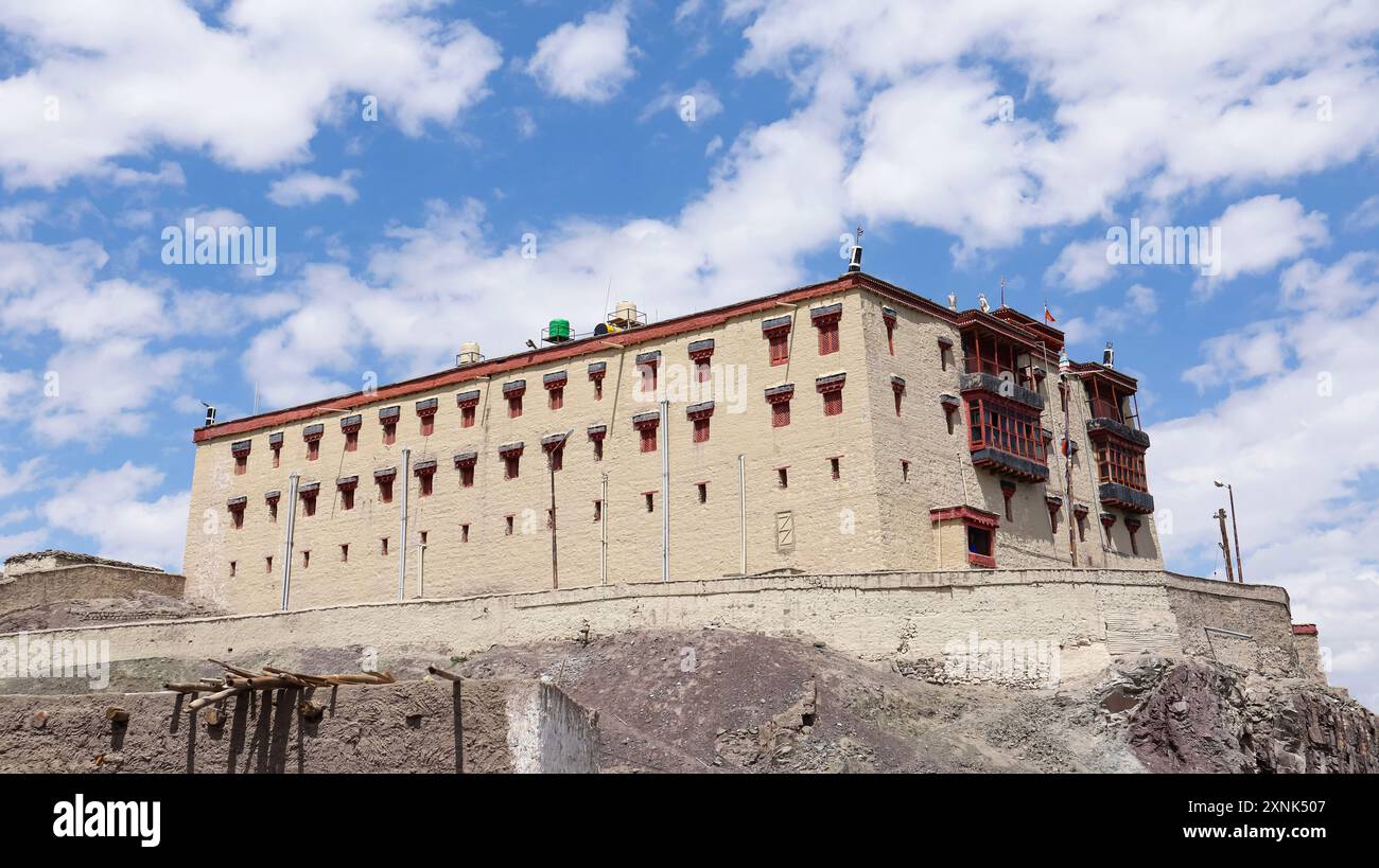 Stok palace hi-res stock photography and images - Alamy