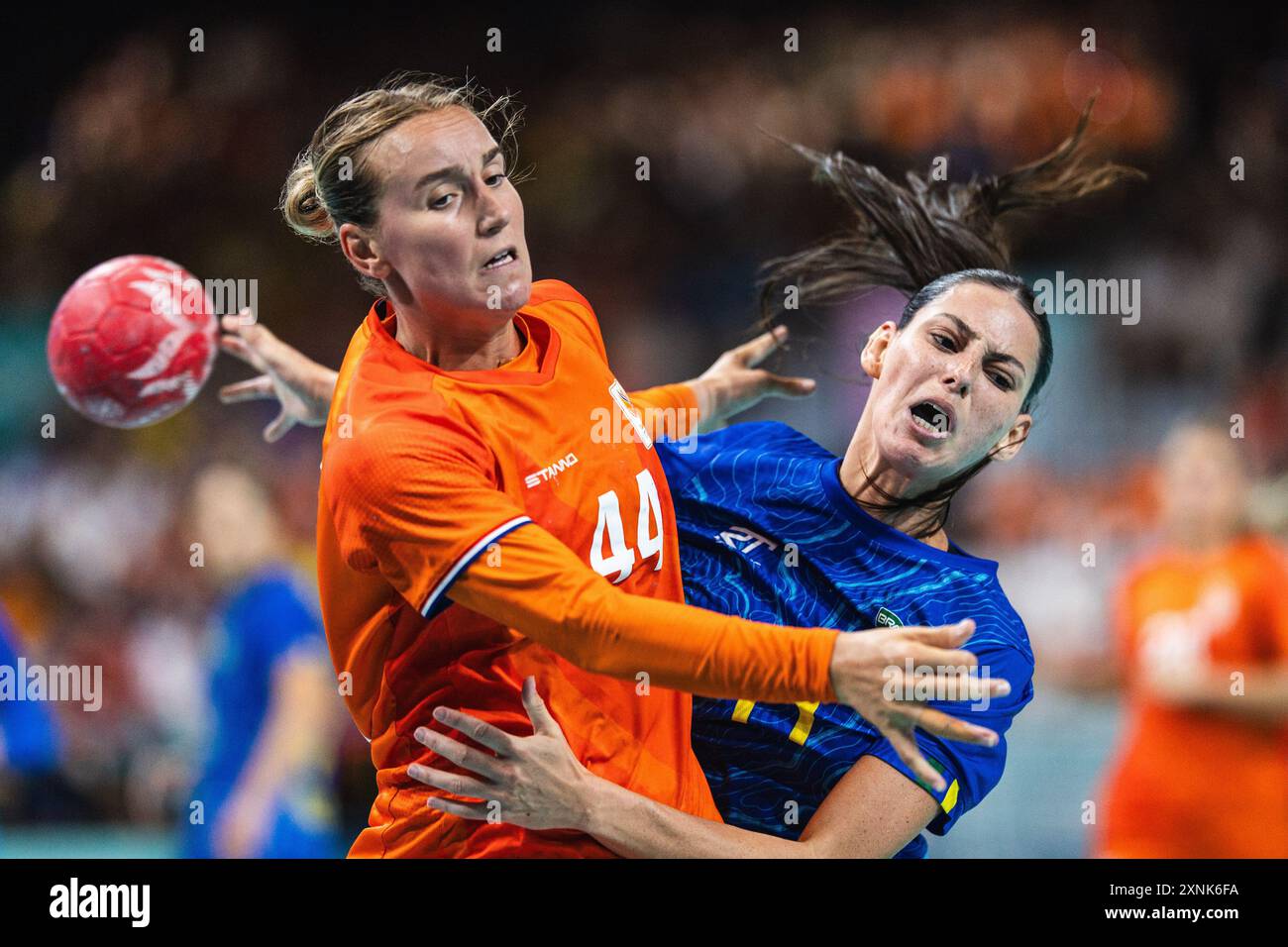 PARIS, IF - 01.08.2024: BRAZIL X NETHERLANDS WOMEN'S HANDBALL ...