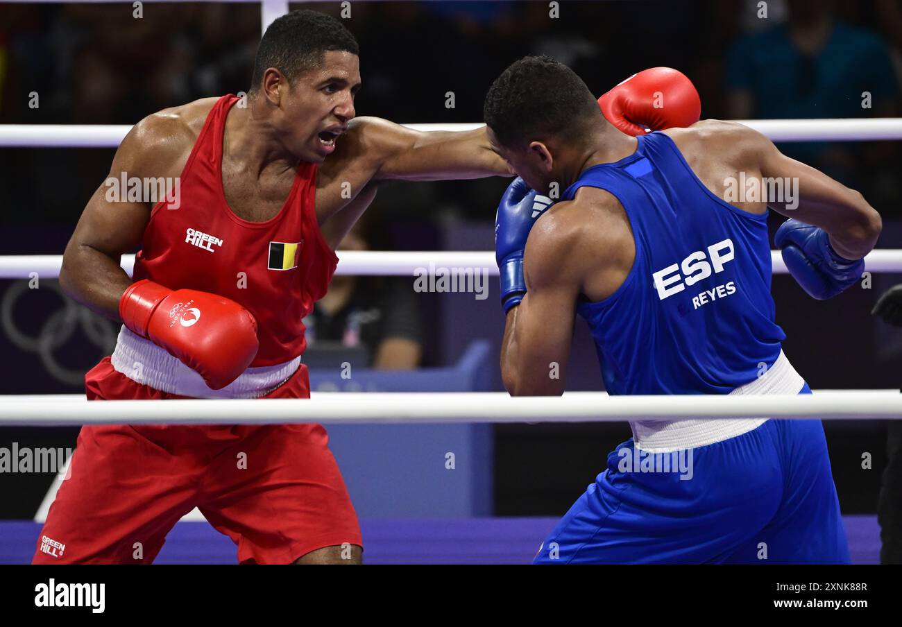 Paris, France. 01st Aug, 2024. Spanish Emmanuel Reyes Pla (blue) and ...