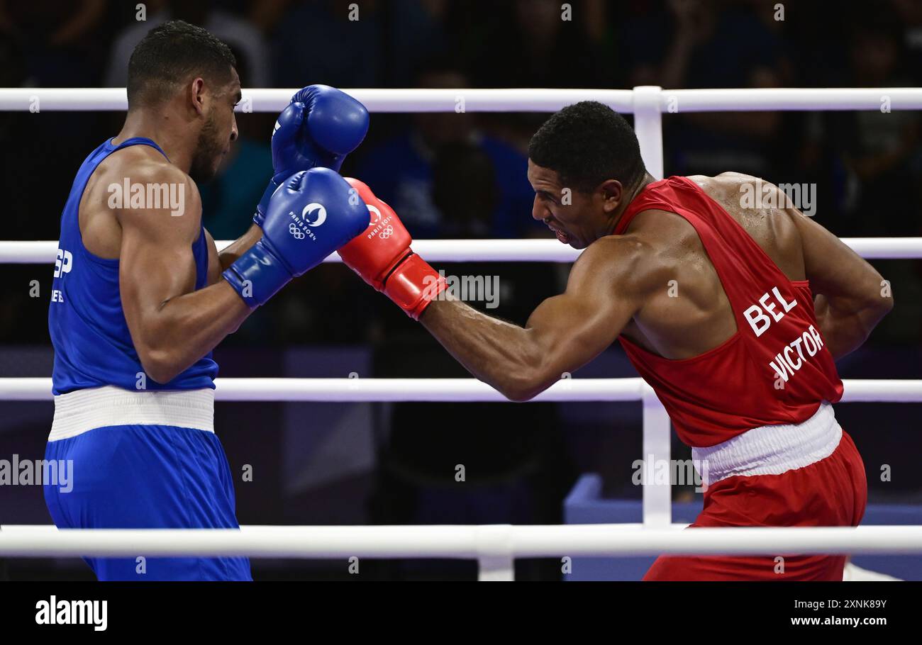Paris, France. 01st Aug, 2024. Spanish Emmanuel Reyes Pla (blue) and ...