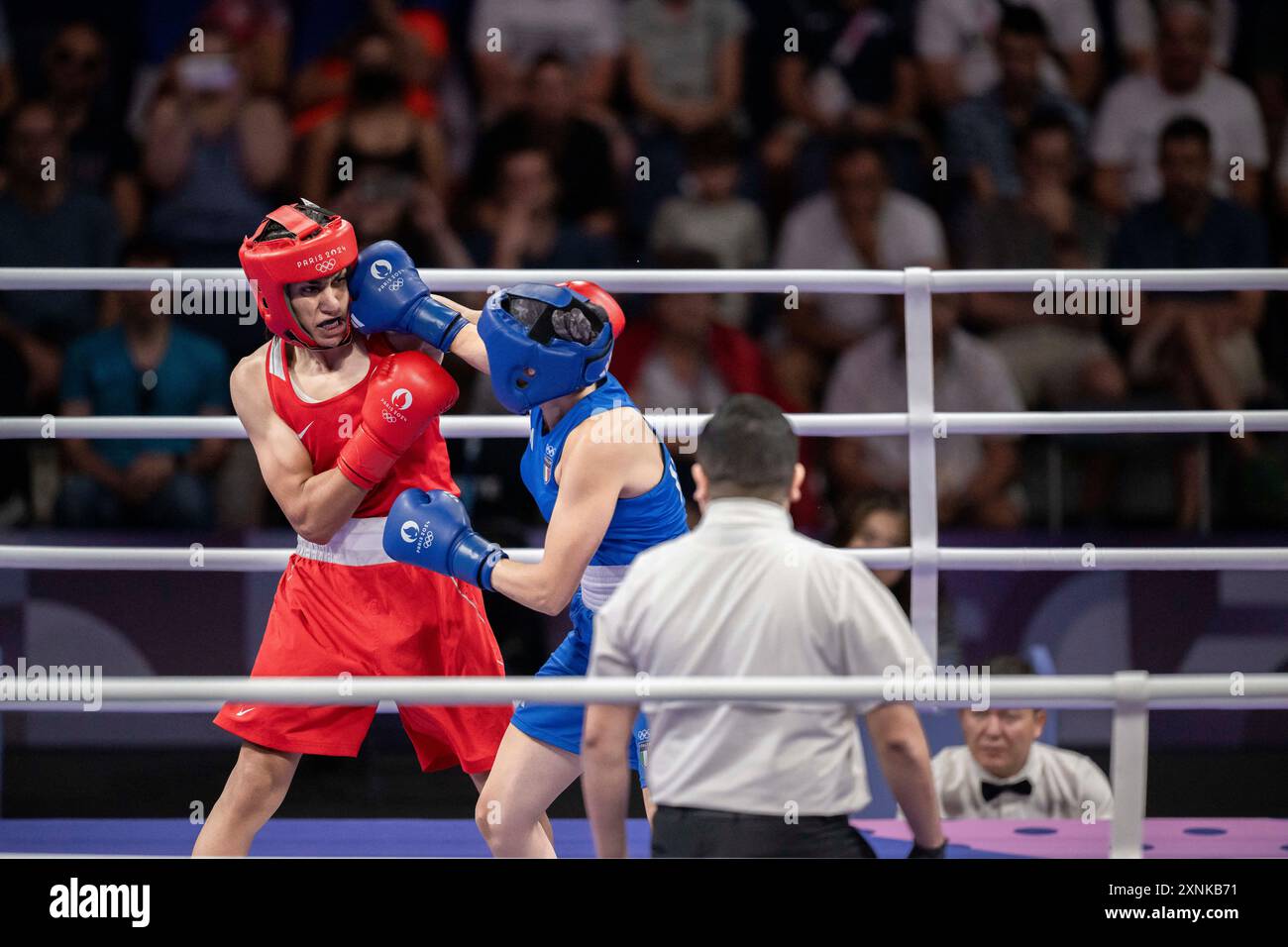 Imane khelif angela carini hi-res stock photography and images - Alamy