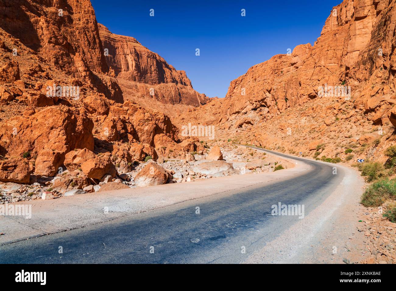 Sahara canyons hi-res stock photography and images - Alamy