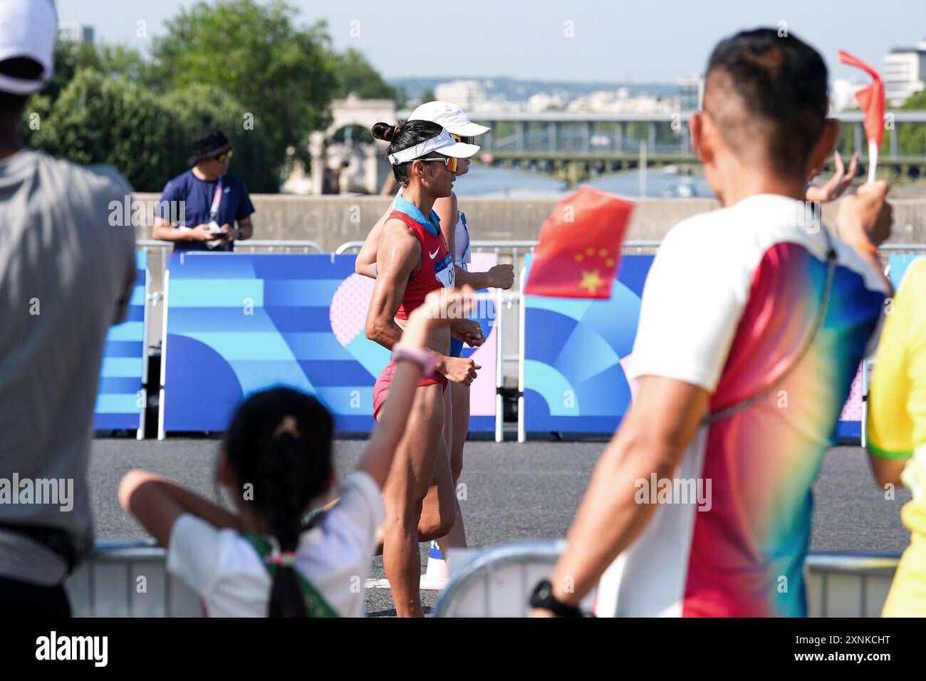 Paris, France. 1st Aug, 2024. Family members of China's Liu Hong cheer ...