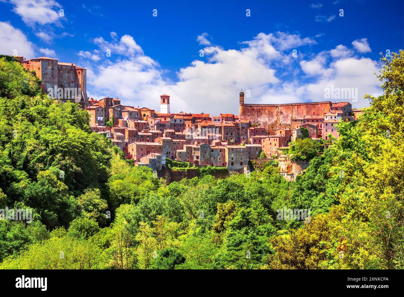 Sorano, Italy. Panoramic view of Sorano tuff small city, daytime ...