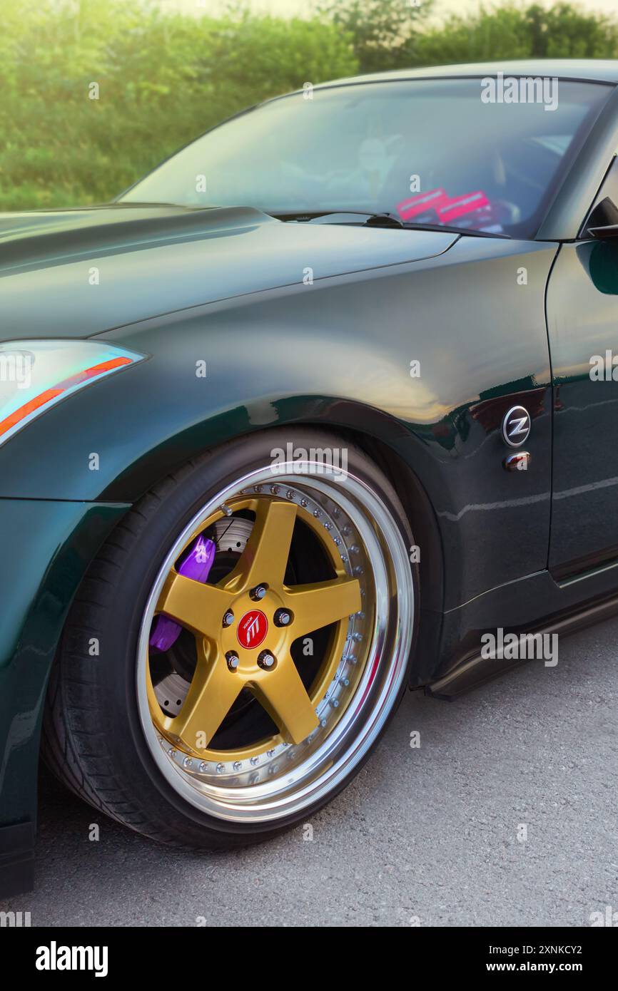 27.07.2024 Novosibirsk, Meet, Green Nissan 350 Z, Fairlady Z, Work ...