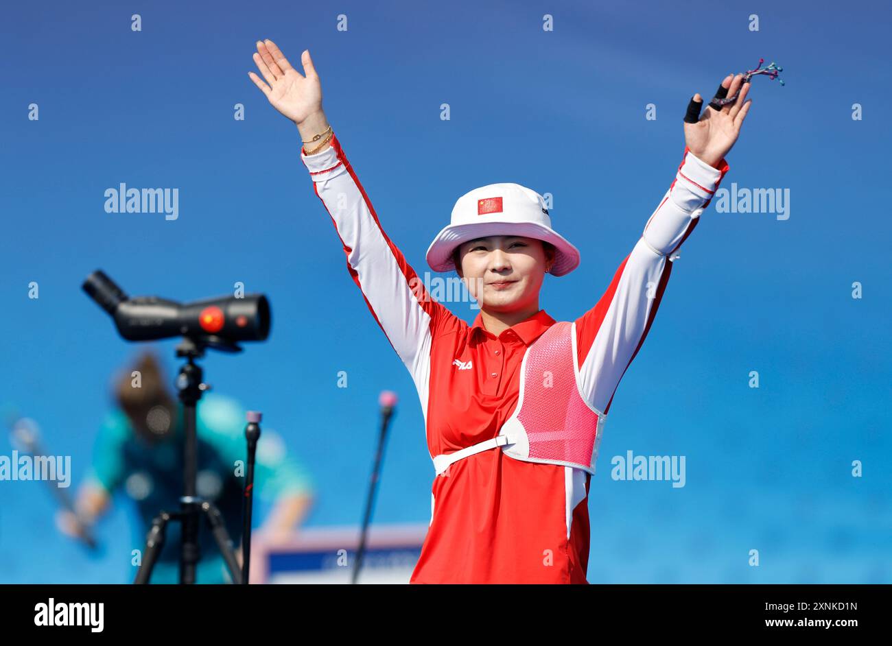 Paris, France. 1st Aug, 2024. Li Jiaman of China waves after the women ...