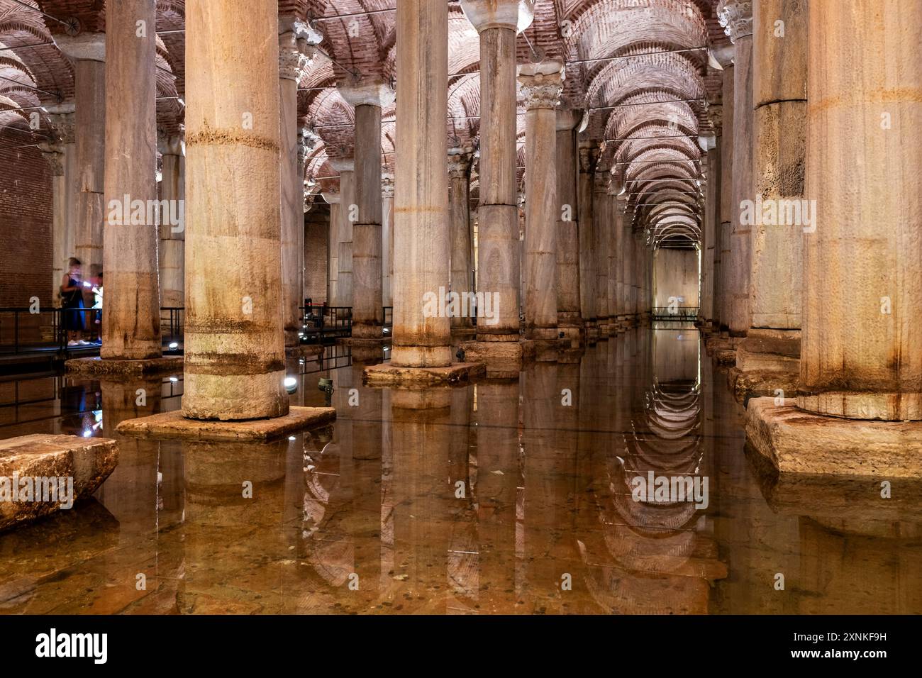 Basilica Cistern (Cisterna Basilica), Istanbul, Turkey Stock Photo - Alamy