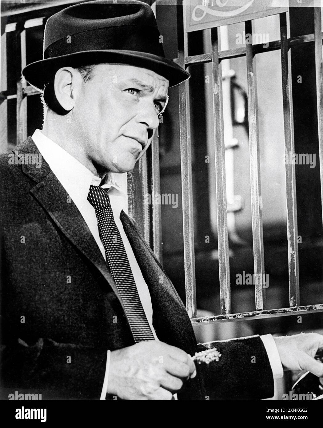 FRANK SINATRA in TONY ROME 1967 director GORDON DOUGLAS novel Marvin H ...