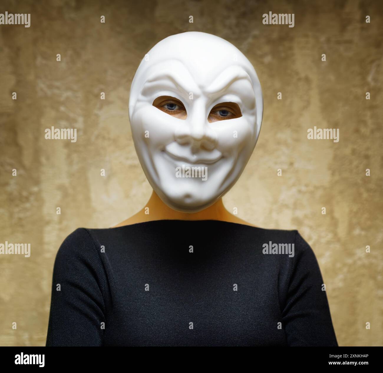 Woman in white mask. Horror concept Stock Photo - Alamy