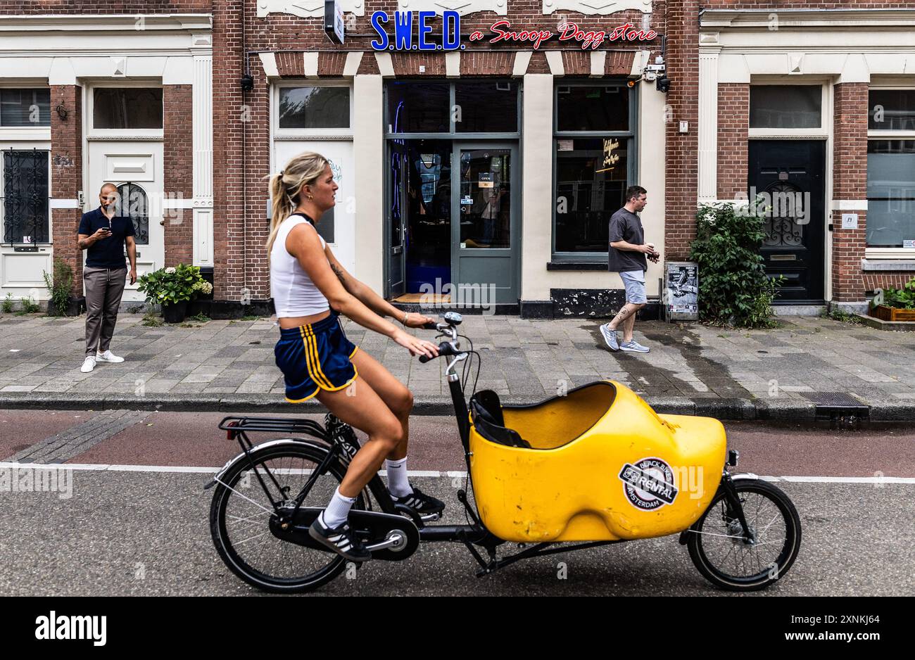 Amsterdam, Netherlands . 01st Aug, 2024. AMSTERDAM - Coffeeshop Smoke ...