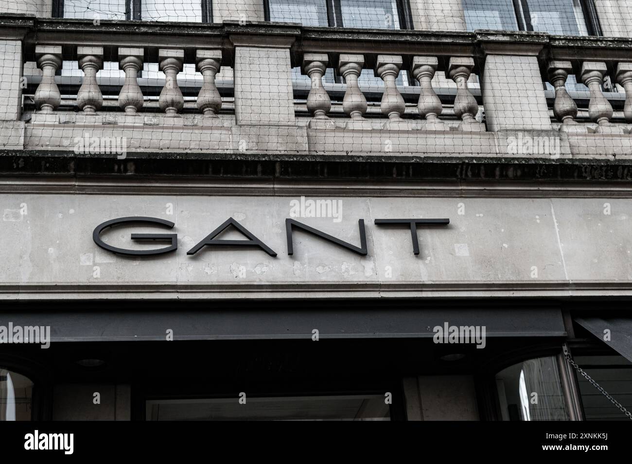 Gant symbol hi-res stock photography and images - Alamy