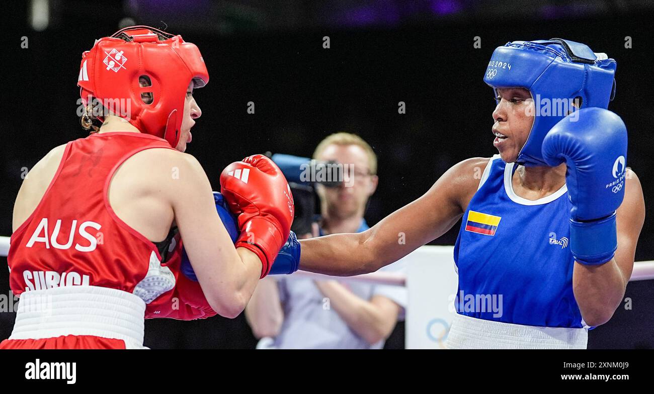 Paris, France. 1st Aug, 2024. Ingrit Lorena Valencia Victoria (R) of ...