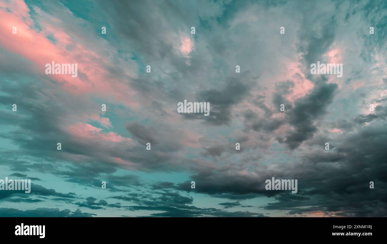 Tropical evening colors hi-res stock photography and images - Alamy