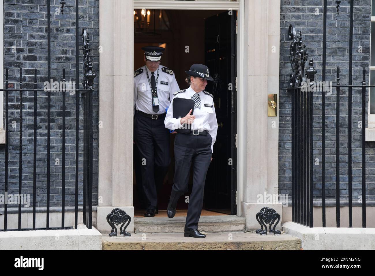 Metropolitan Police Assistant Commissioner Matt Twist (left) and Deputy ...