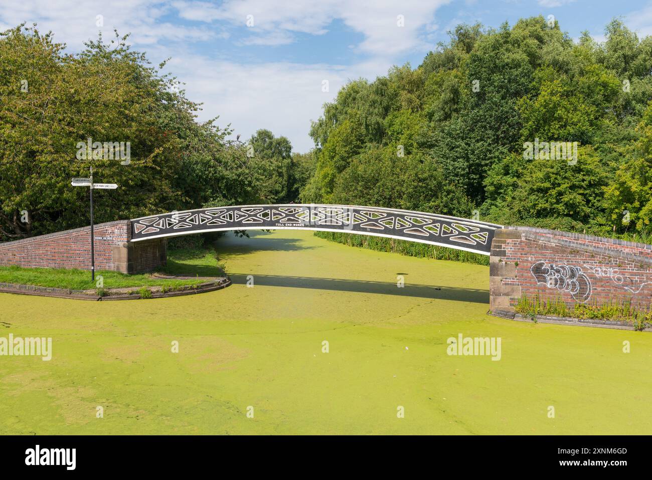 Toll End Bridge at Windmill End Junction on the Dudley canal named ...