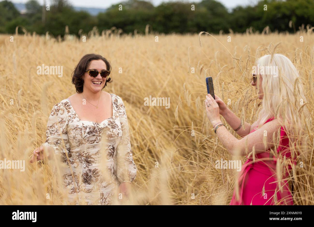 EDITORIAL USE ONLY Philipa Turner (left) and Susan Roberts at Fielden ...