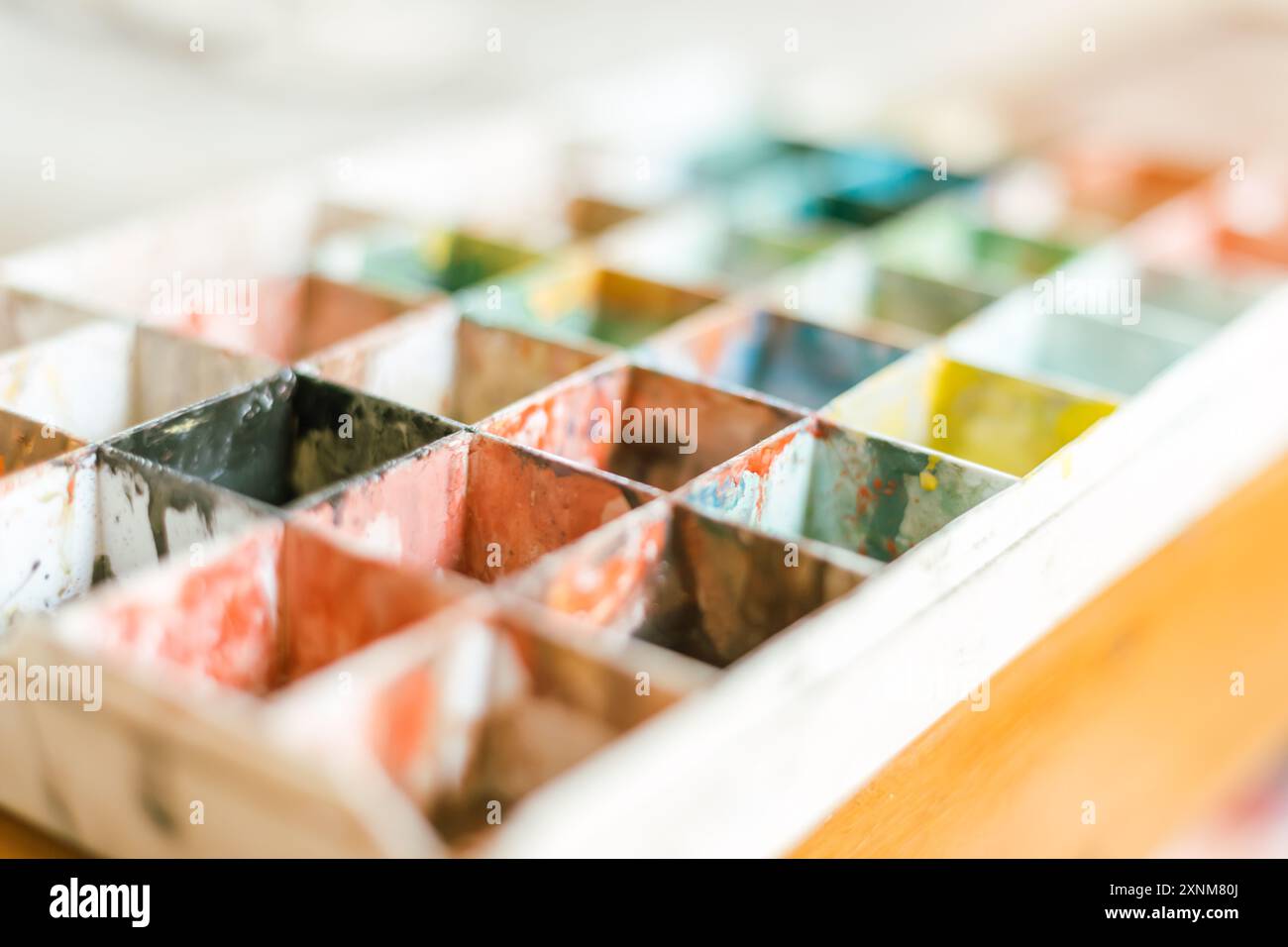 Close up oil different paints hi-res stock photography and images - Alamy