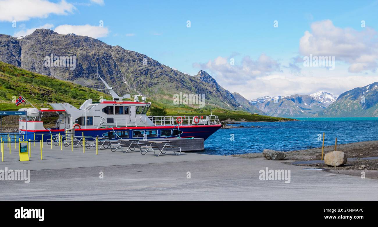 Docked national park service boat hi-res stock photography and images ...