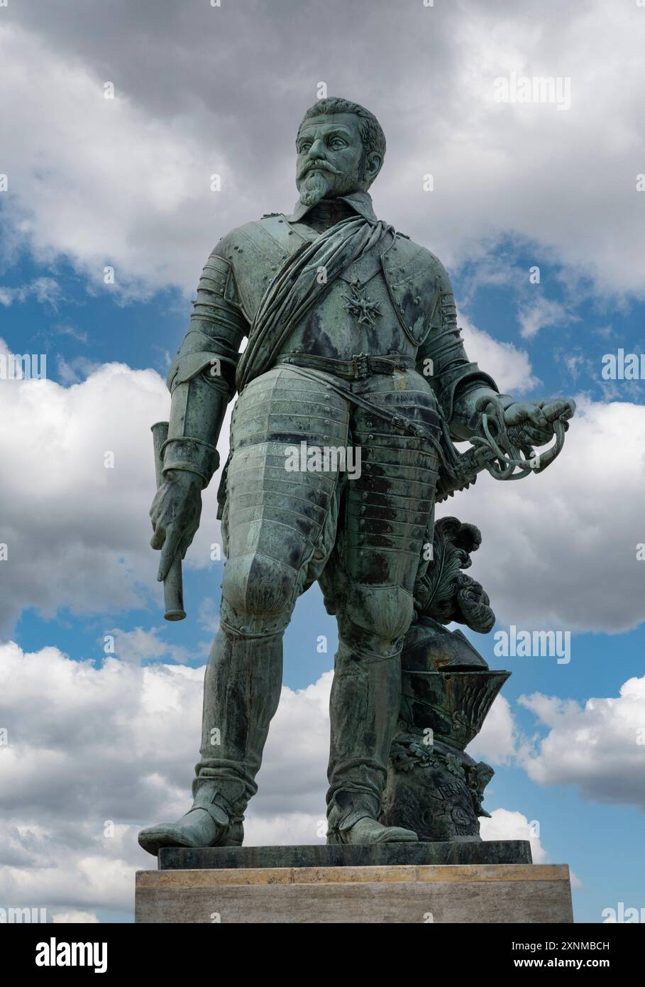 Statue of Duke Louis des Balbes de Berton de Crillon otherwise Crillon ...