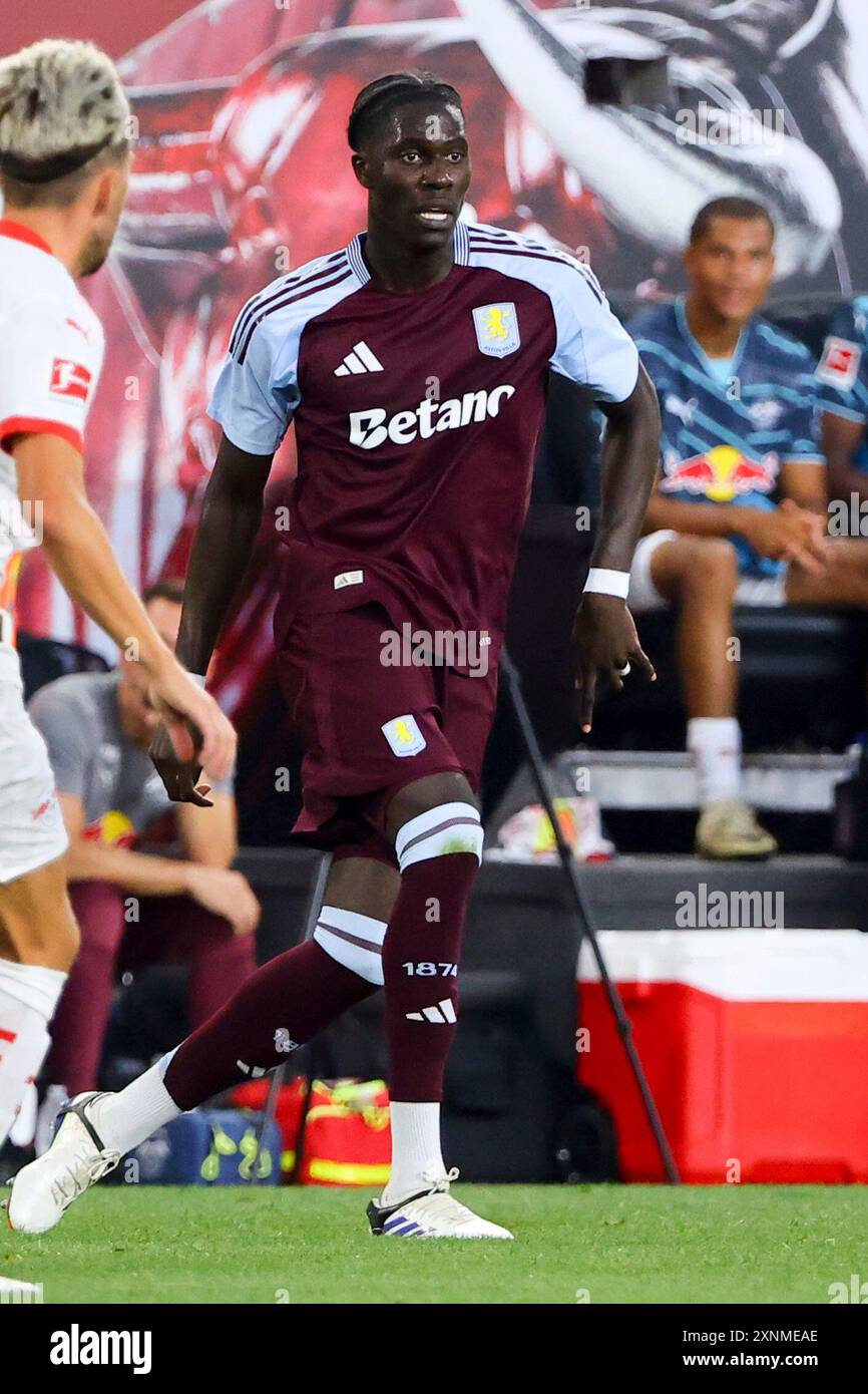 HARRISON, NJ - JULY 31: Amadou Onana #24 of Aston Villa during the ...