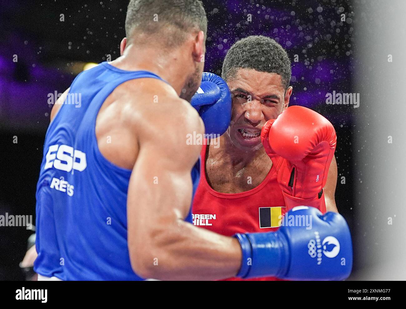 Paris, France. 1st Aug, 2024. Enmanuel Reyes Pla (L) of Spain competes ...