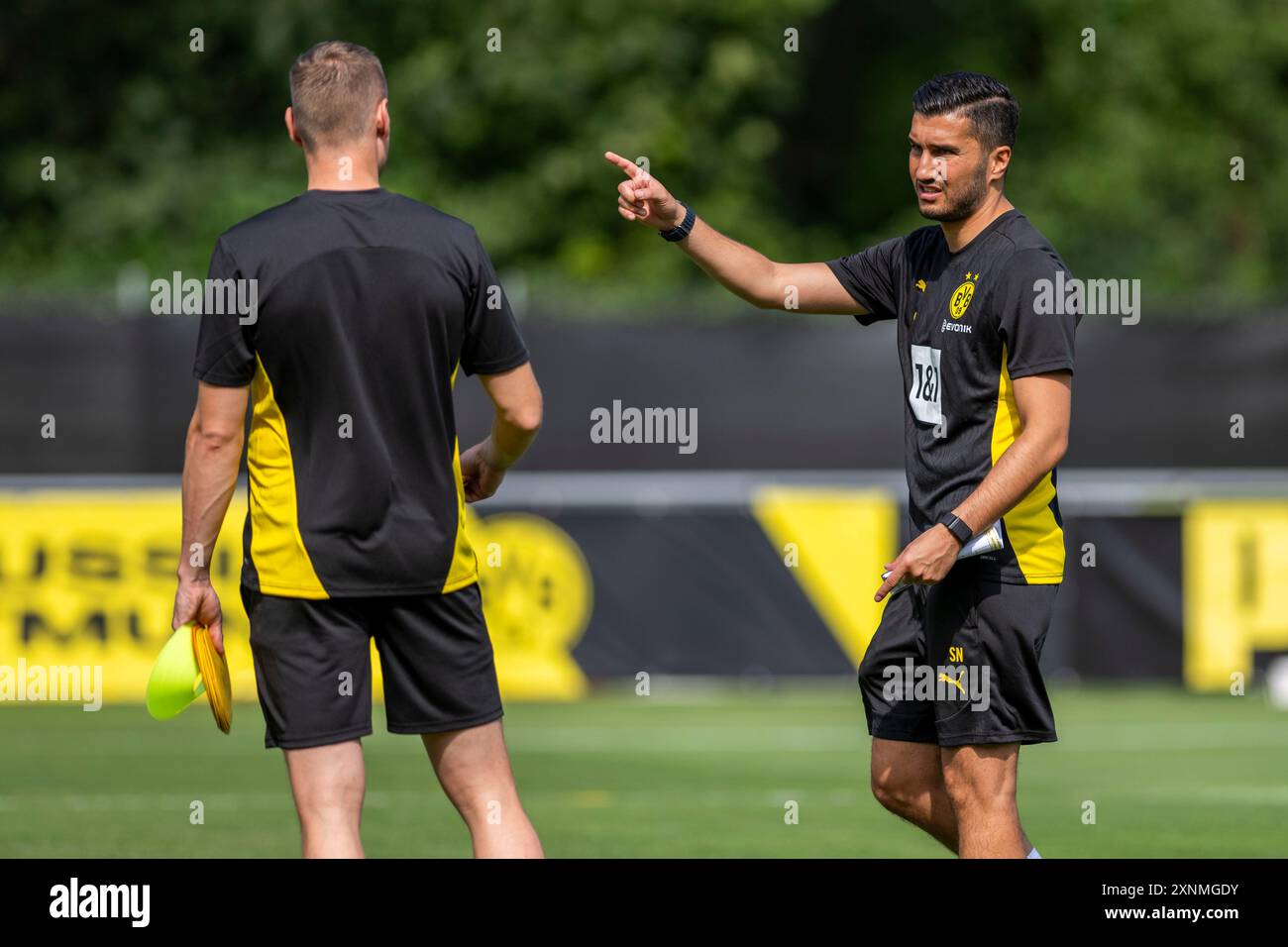 Piszczek sahin hi-res stock photography and images - Alamy