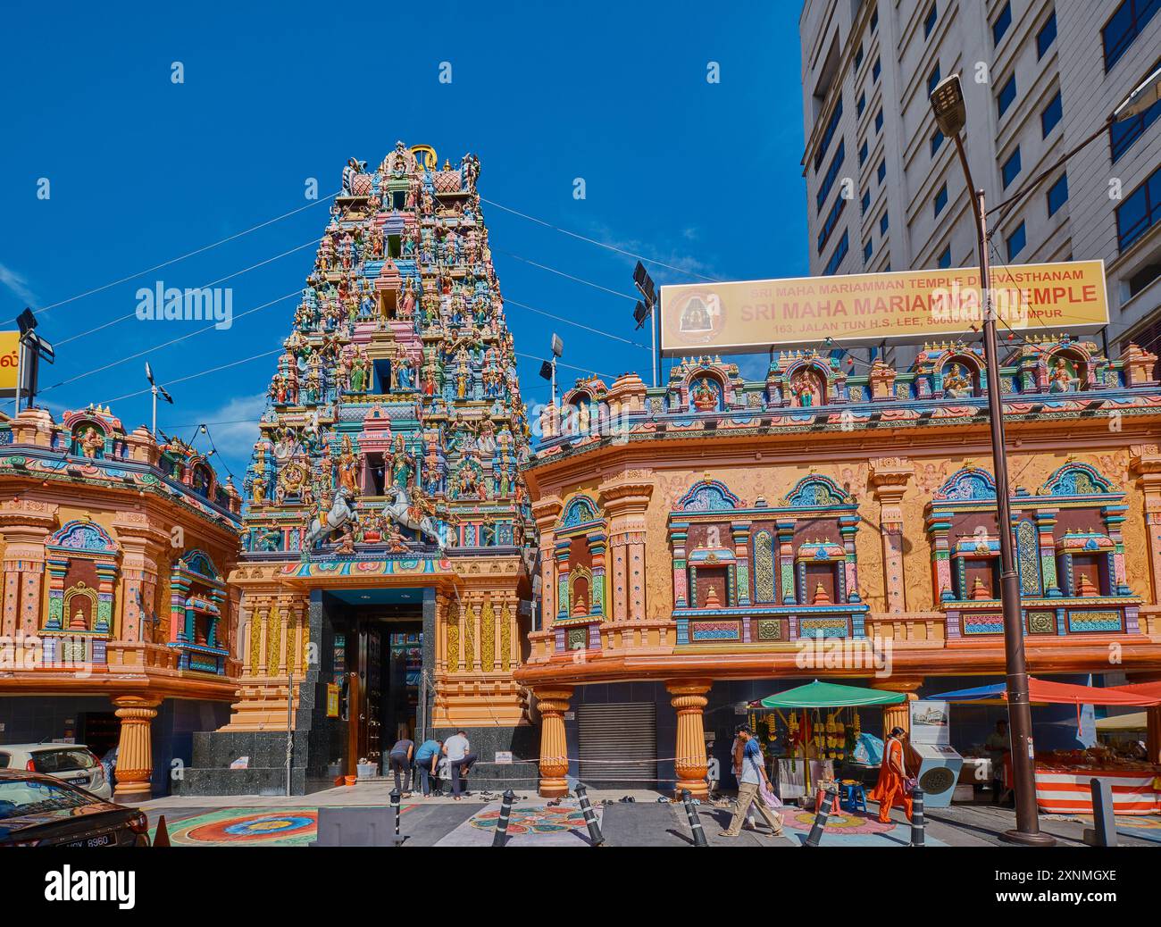 The Sri Mahamariamman Temple is the oldest Hindu temple in Kuala Lumpur ...