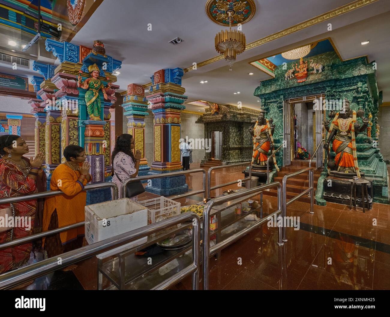 The Sri Mahamariamman Temple is the oldest Hindu temple in Kuala Lumpur ...