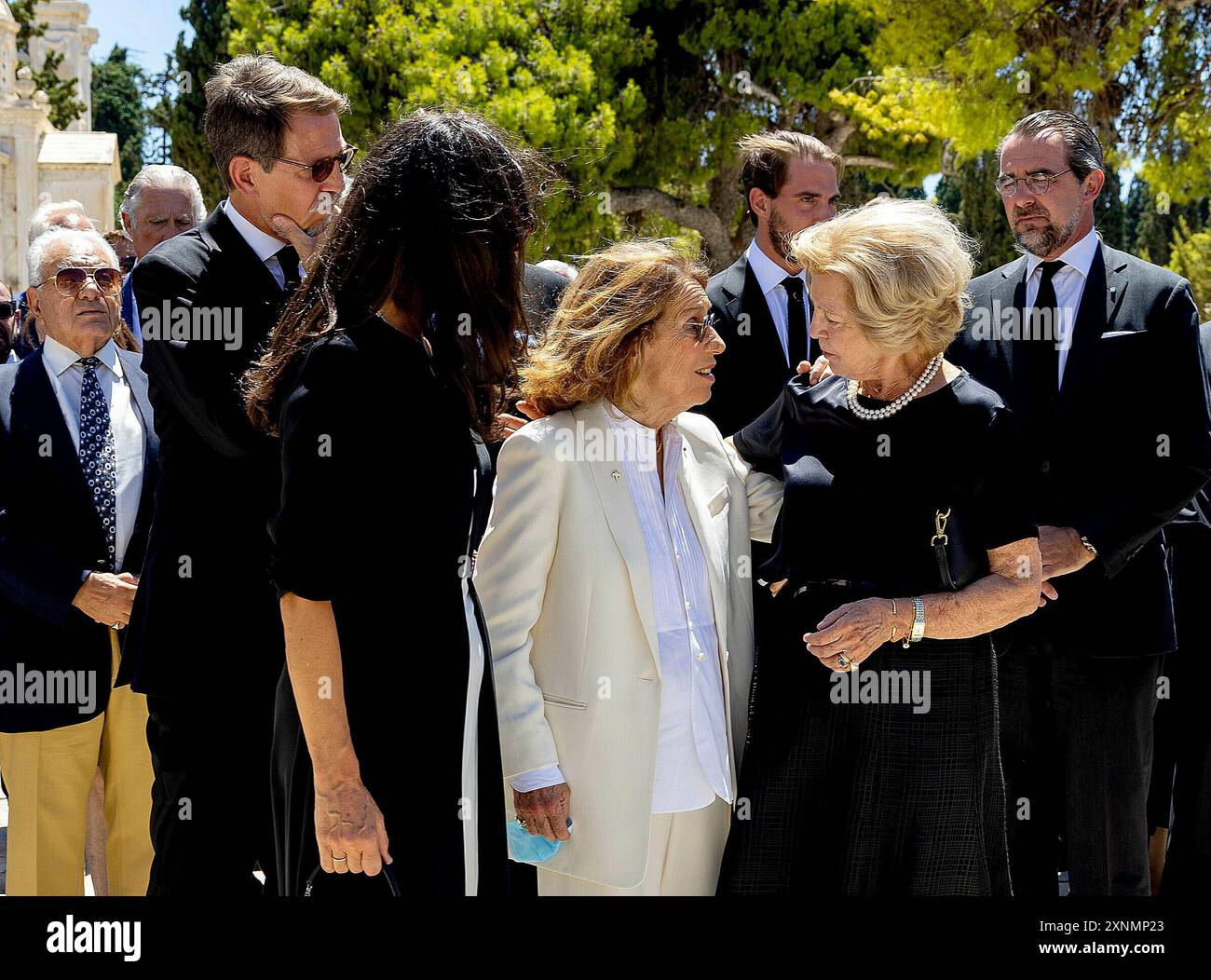 Funeral of queen alexandra hi-res stock photography and images - Alamy