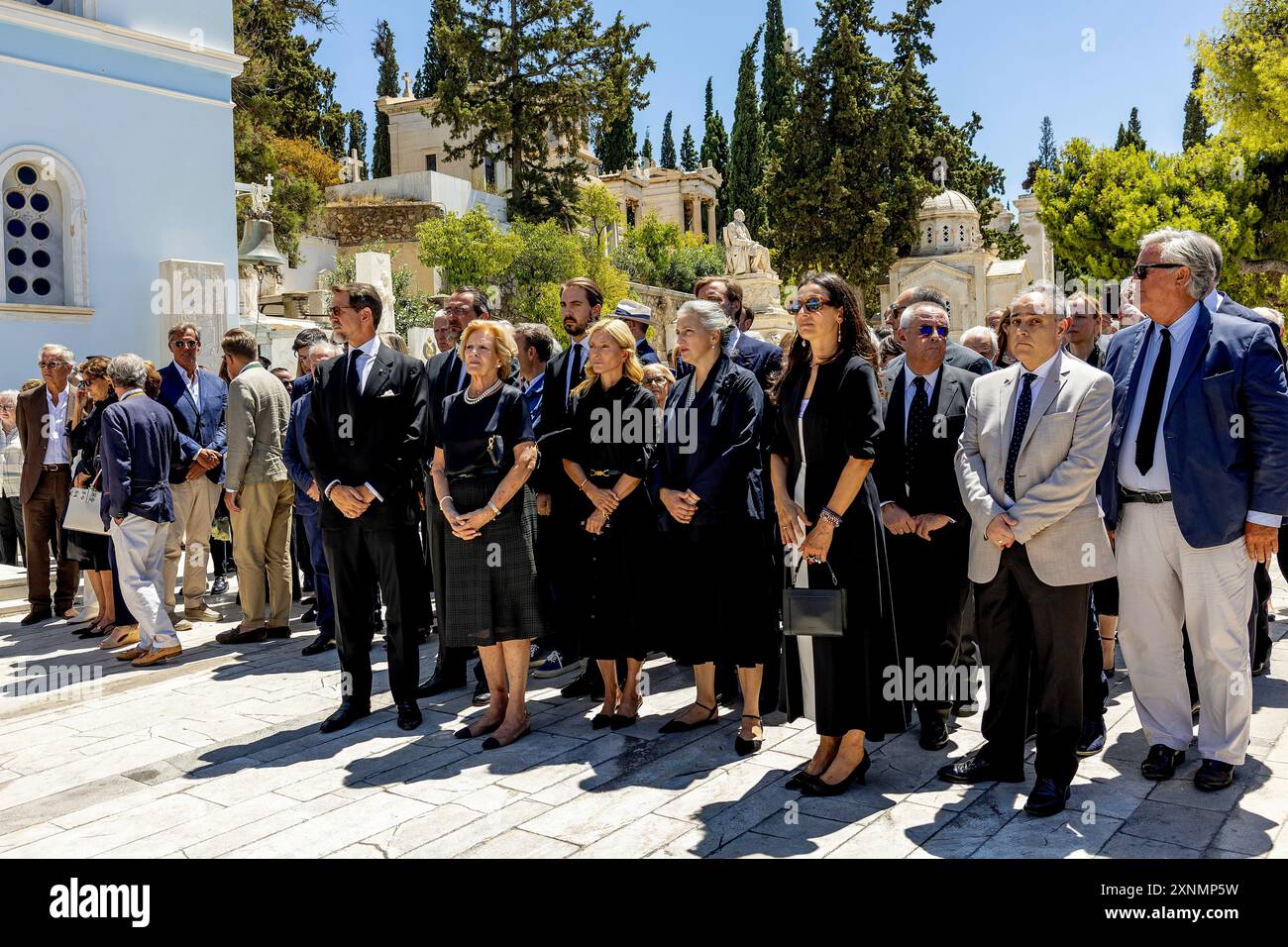 Funeral of queen alexandra hi-res stock photography and images - Alamy