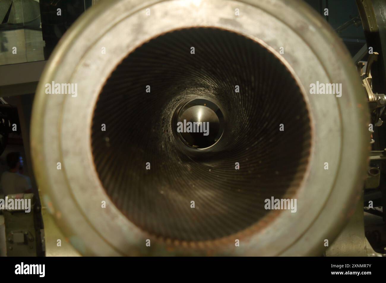 detail of the mouth of a large caliber ww2 cannon, the internal lining ...