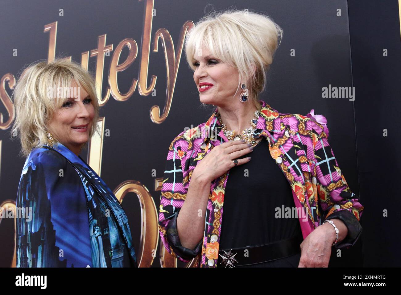 Jennifer Saunders and Joanna Lumley attend the premiere of "Absolutely ...