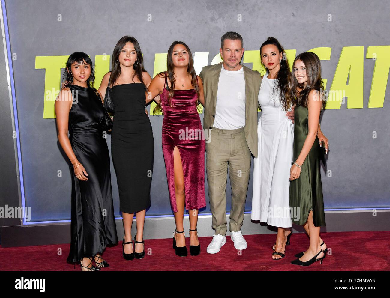 Alexia Barroso, left, Isabella Damon, Gia Damon, Matt Damon, Luciana ...