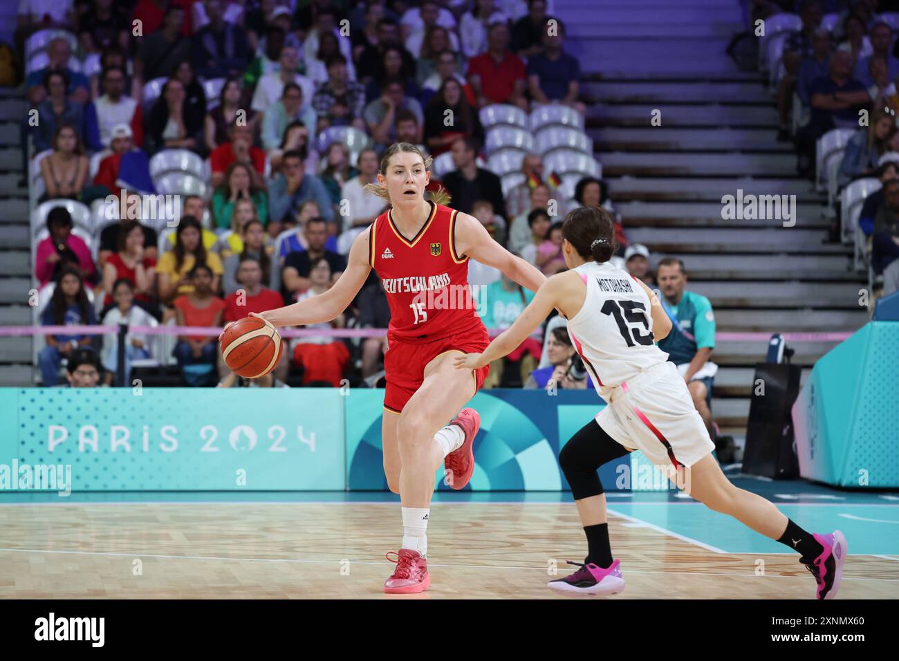 Luisa Geiselsoder of Germany and Nako Motohashi of Japan, Basketball ...