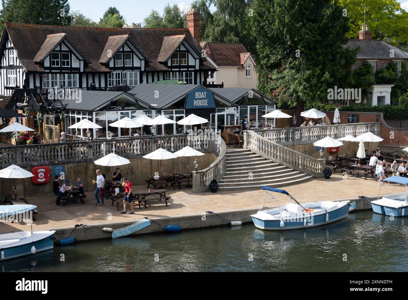 The Boat House Pub, Wallingford, Oxfordshire Stock Photo - Alamy