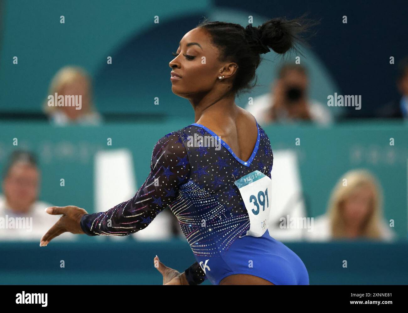 Gymnastics venue simone biles vault hi-res stock photography and images ...