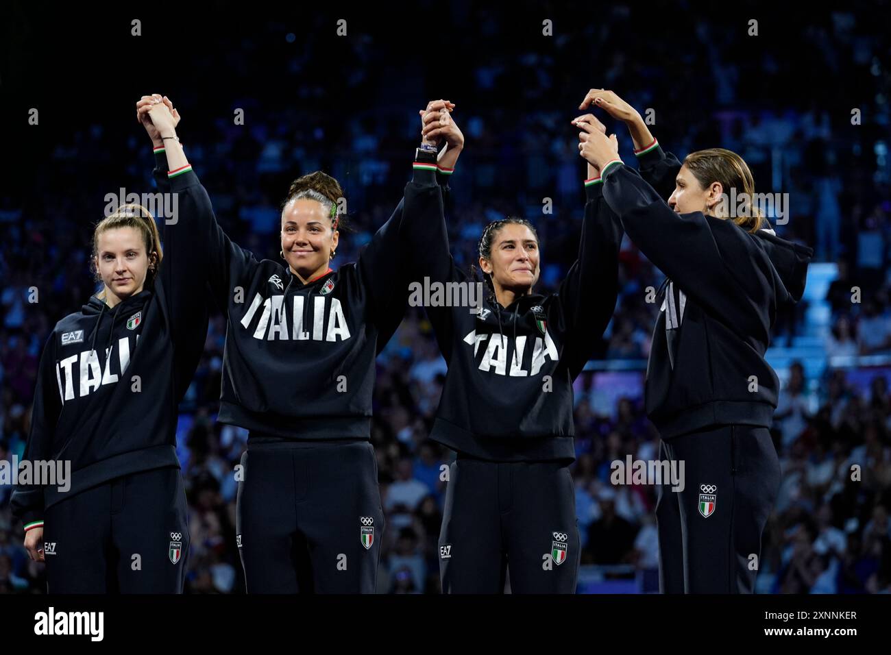 Italy's fencers Arianna Errigo, Martina Favaretto, Alice Volpi and ...