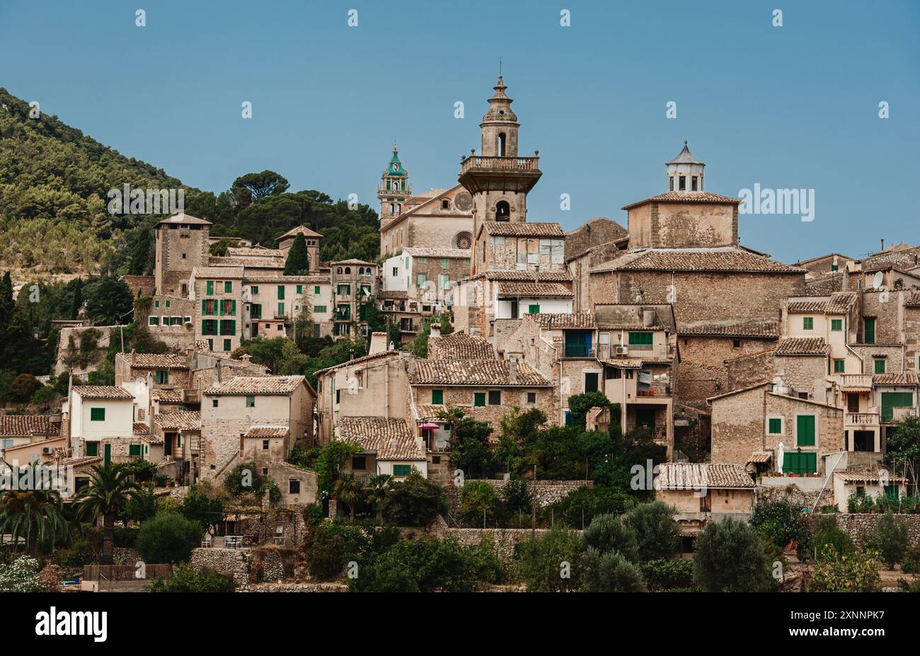 Mediterranean roofs hi-res stock photography and images - Alamy