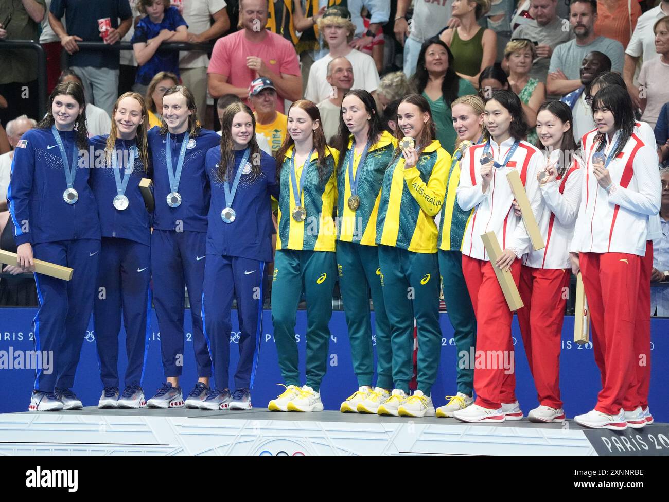 Paris, France. 01st Aug, 2024. Women's 200m Breaststroke Final gold medalists Team Australia (C ...