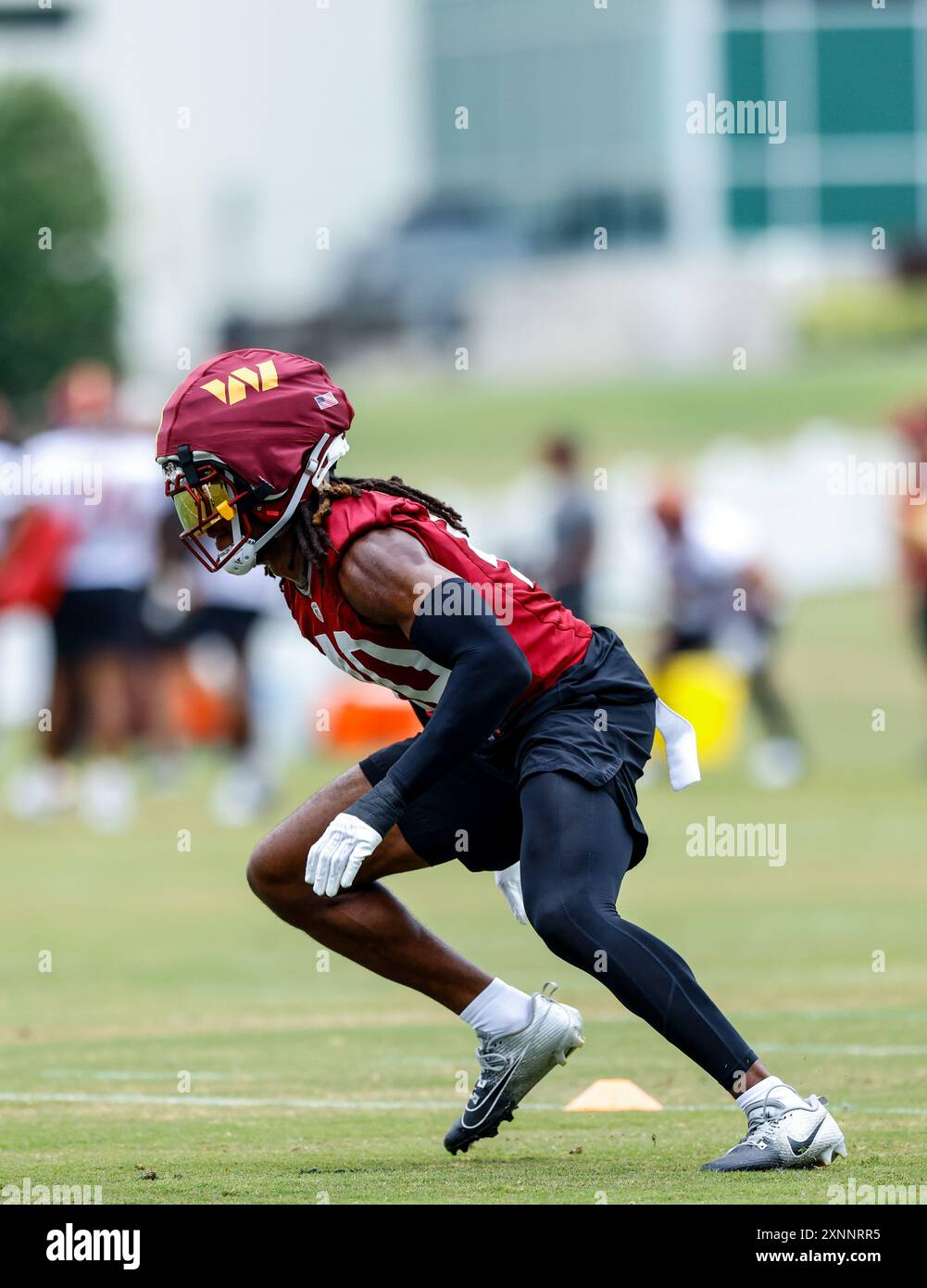 Washington Commanders safety Tyler Owens (40) running drills during ...