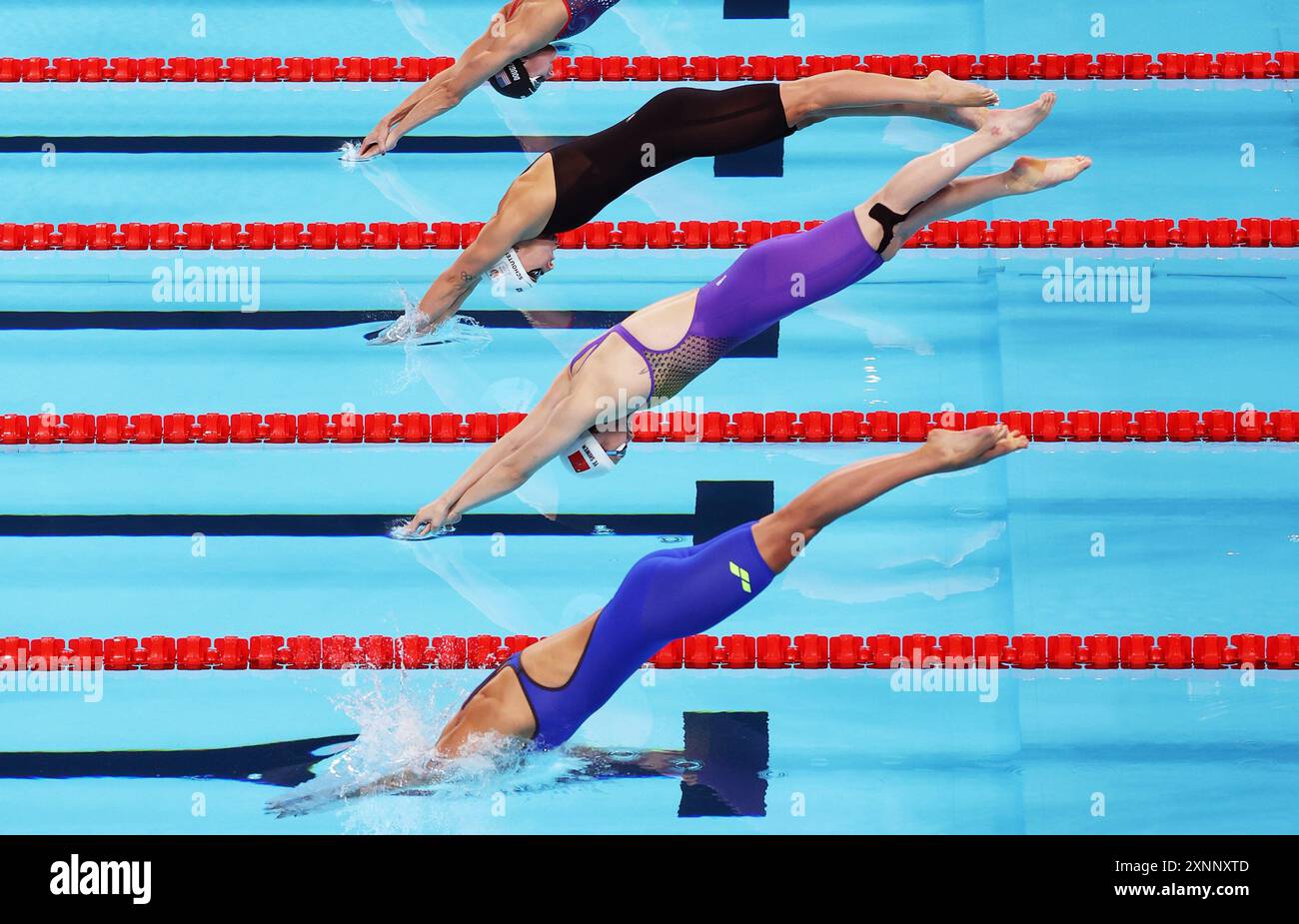 Paris, France. 1st Aug, 2024. Ye Shiwen (2nd, bottom) of China dives ...