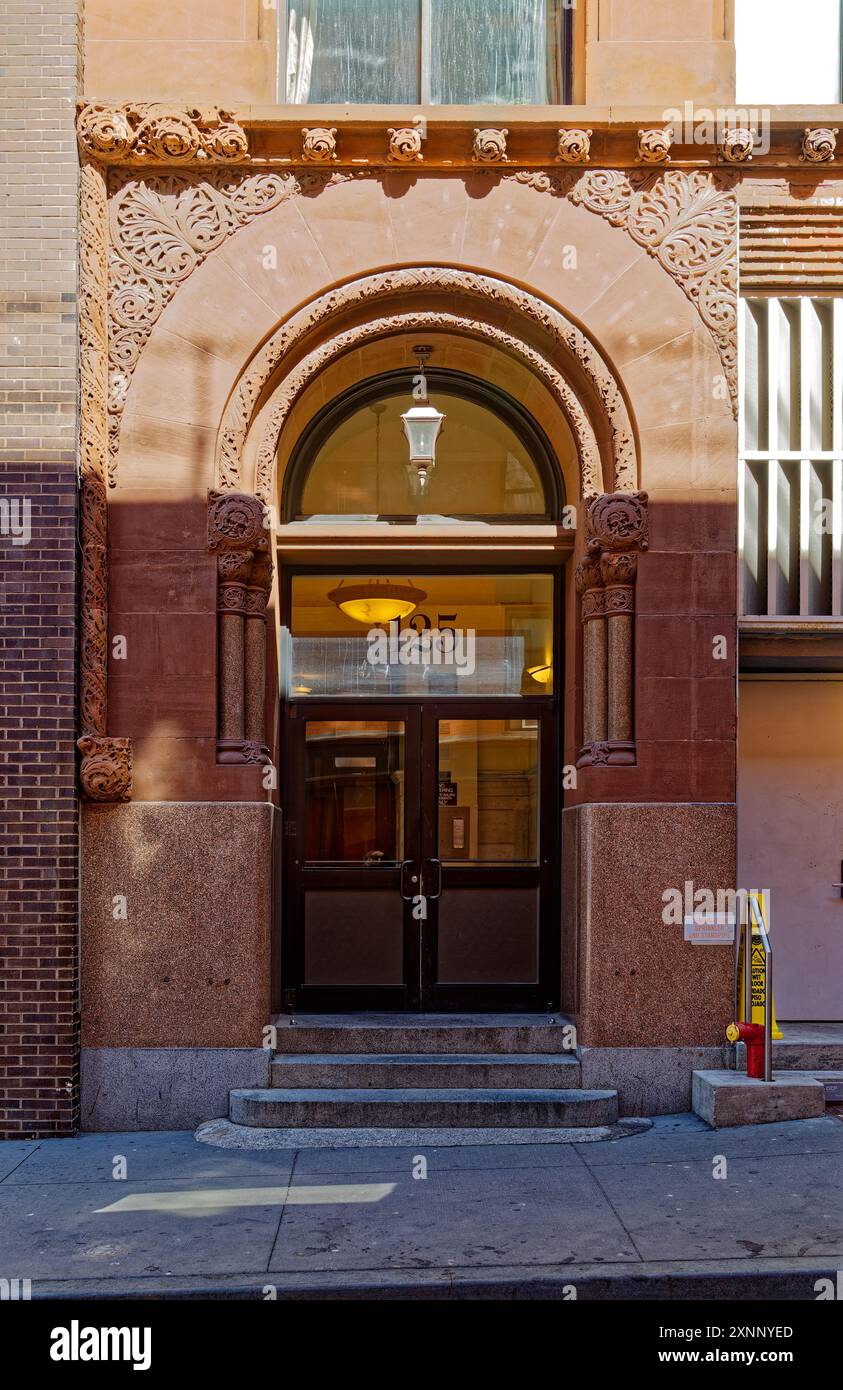 125 Cedar Street/120 Liberty Street is a block-through building ...