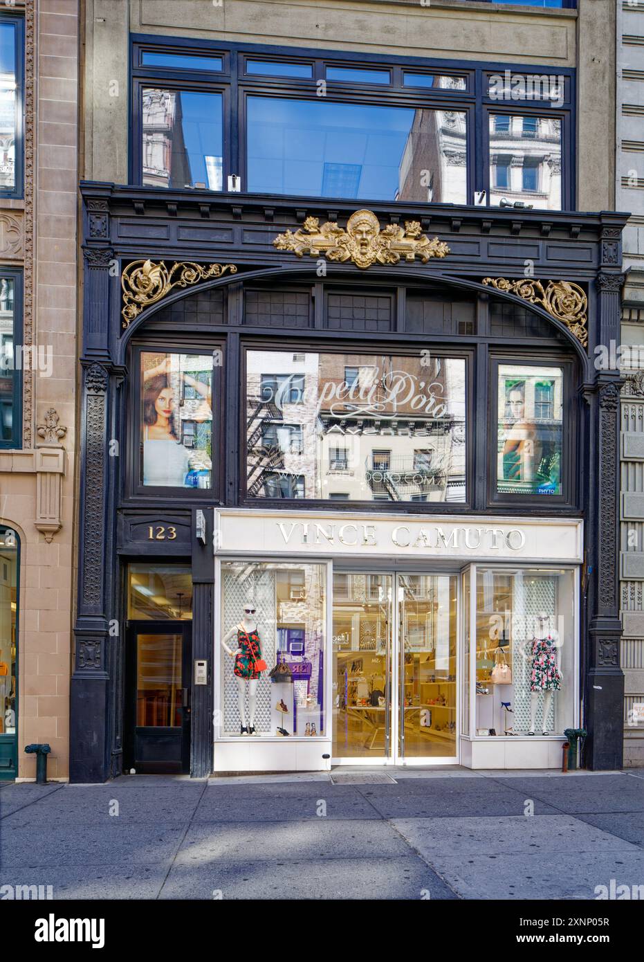 123 fifth avenue hi-res stock photography and images - Alamy