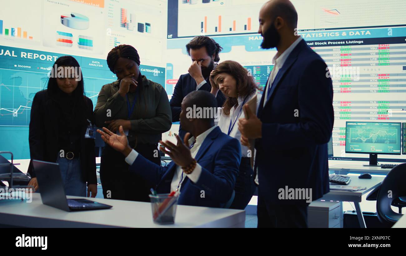 Disappointed management team hi-res stock photography and images - Alamy