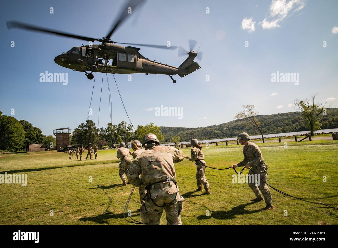 Soldiers with the 1st Assault Helicopter Battalion, 150th Aviation ...
