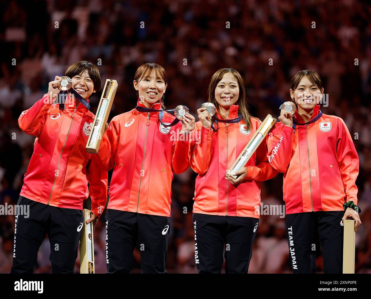 Paris 2024 medals hi-res stock photography and images - Alamy