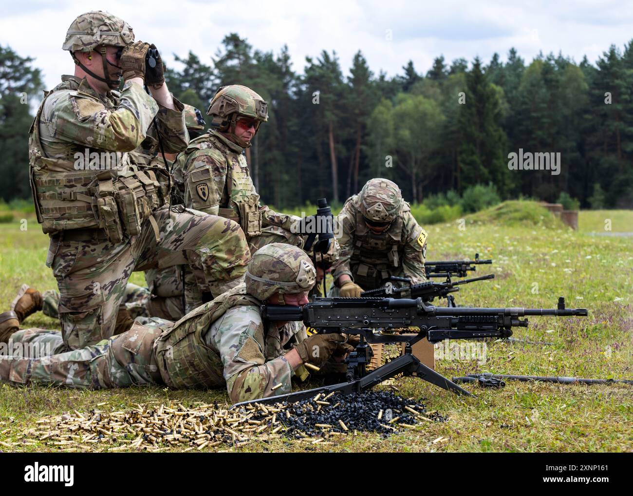 U.S. Soldiers, assigned to the 10th Army Air and Missile Defense ...