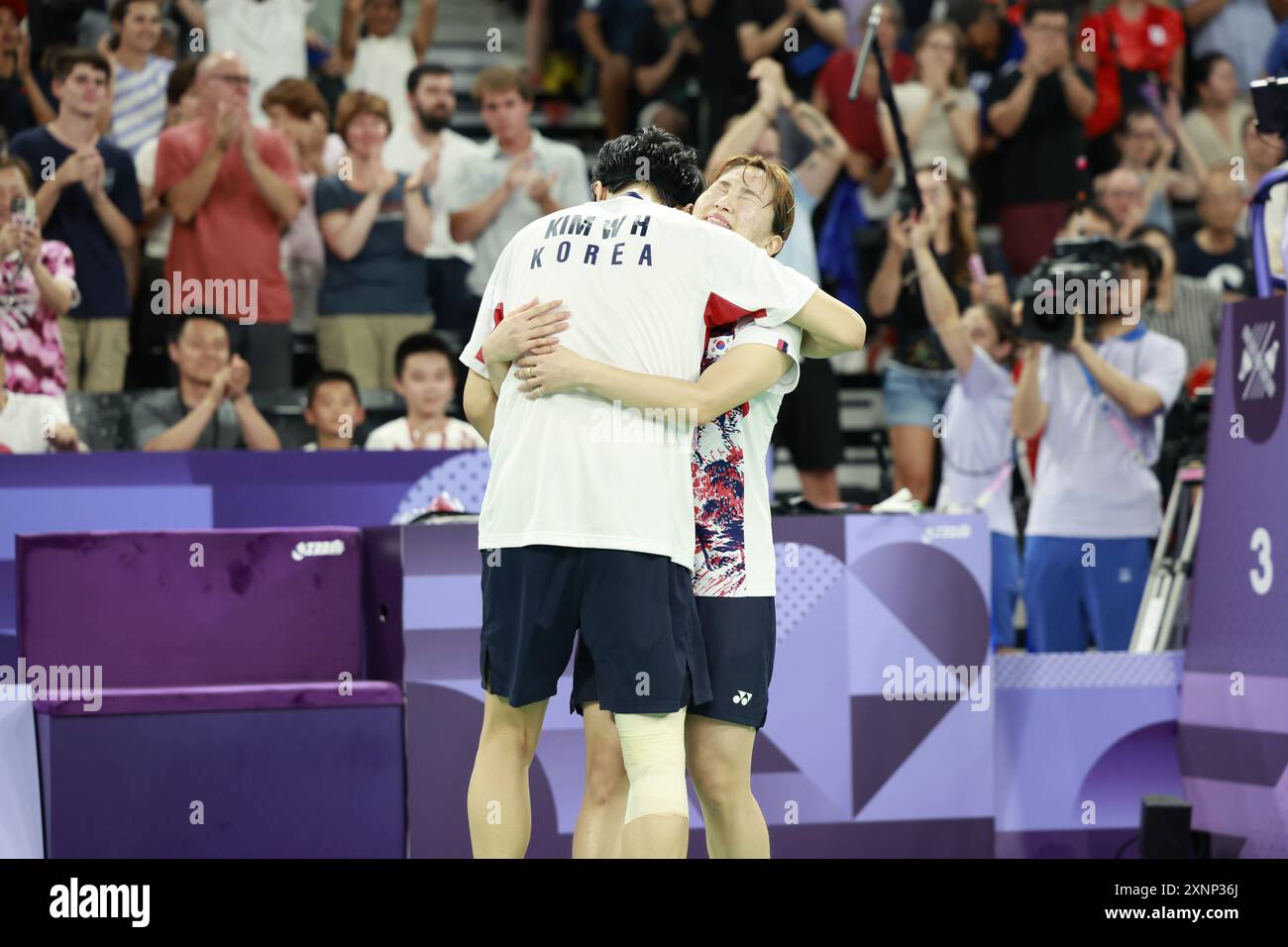 Paris, France. 1st Aug, 2024. Kim Won Ho/Jeong Na Eun (R) of South Korea react after the ...